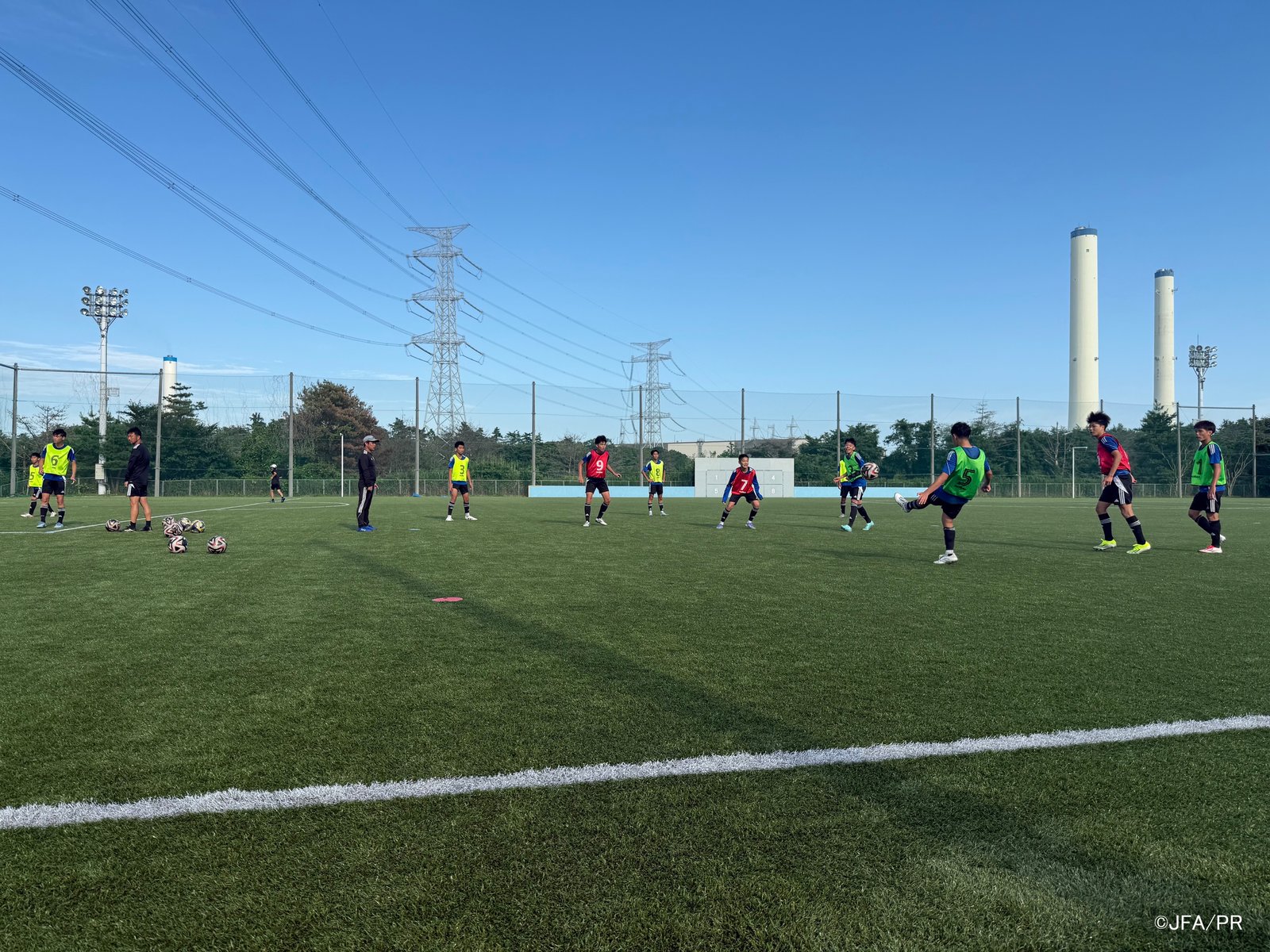 未来を拓く育成〜JFAアカデミー猿澤監督が語る、選手の考える力を育み、世界で通用する選手を輩出するために〜