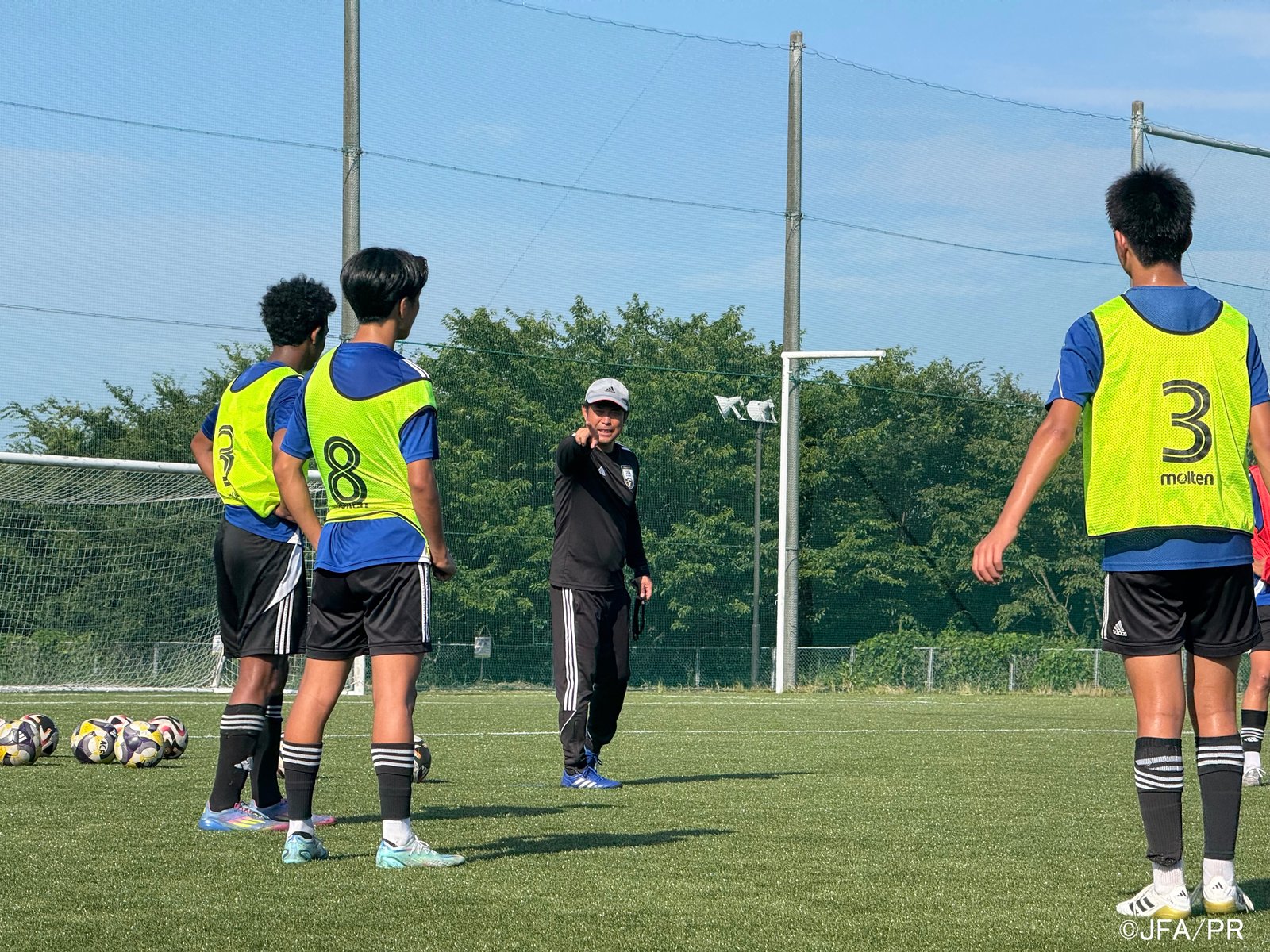 未来を拓く育成〜JFAアカデミー猿澤監督が語る、選手の考える力を育み、世界で通用する選手を輩出するために〜